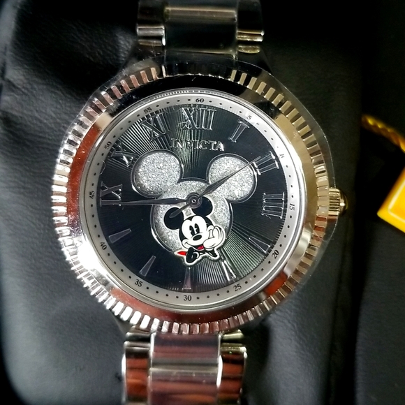 Invicta | Accessories | Mickey Mouse Invicta Limited Edition Watch ...